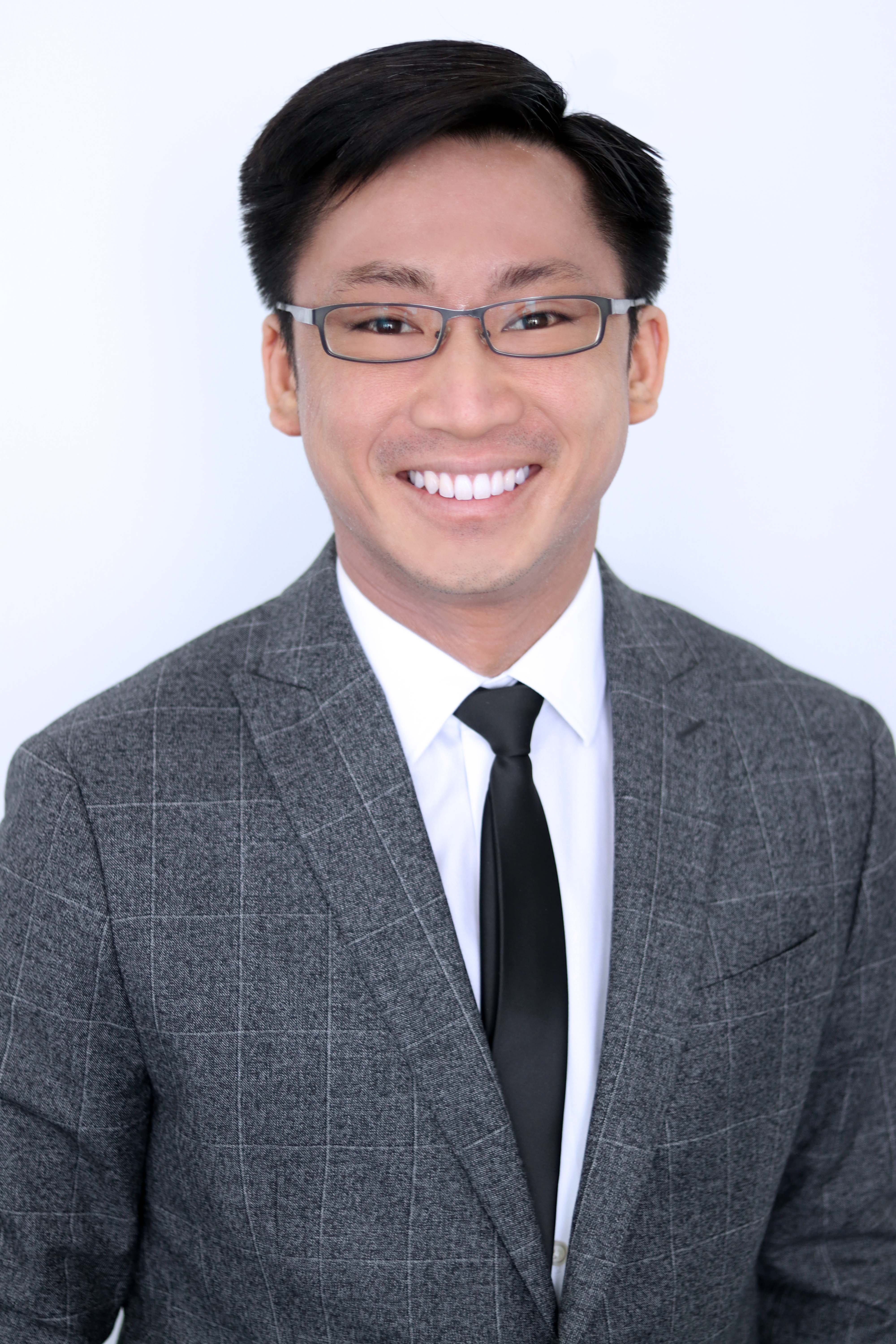 About – Dr. Chi Yan Lam